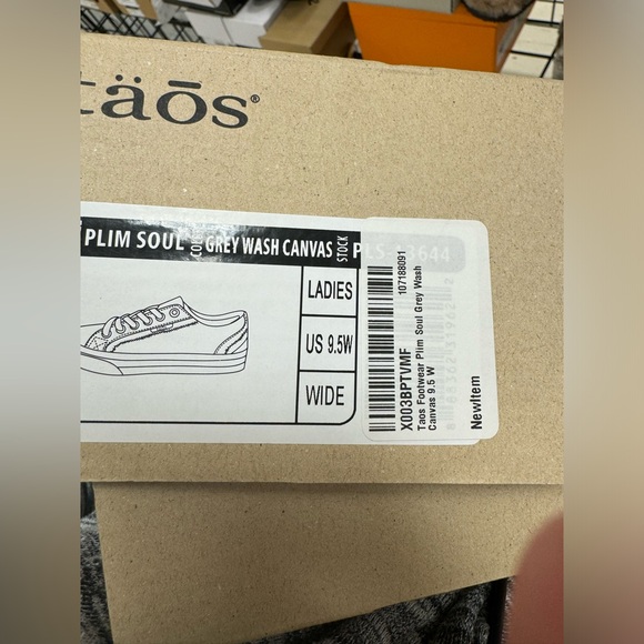 Taos Footwear | Shoes | New Taos Plim Soul Grey Wash Canvas Size 95w ...
